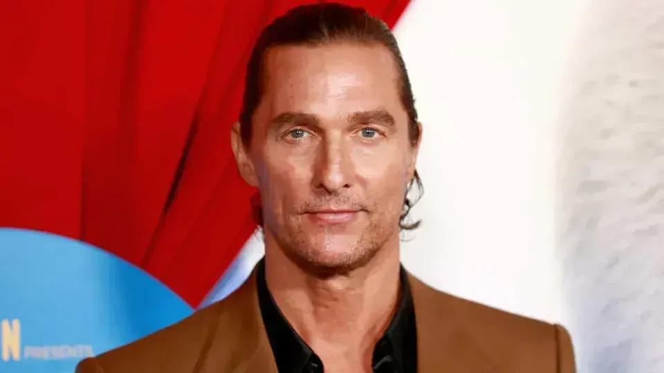 Matthew McConaughey revê morte do pai em momento íntimo e surpreende a ...